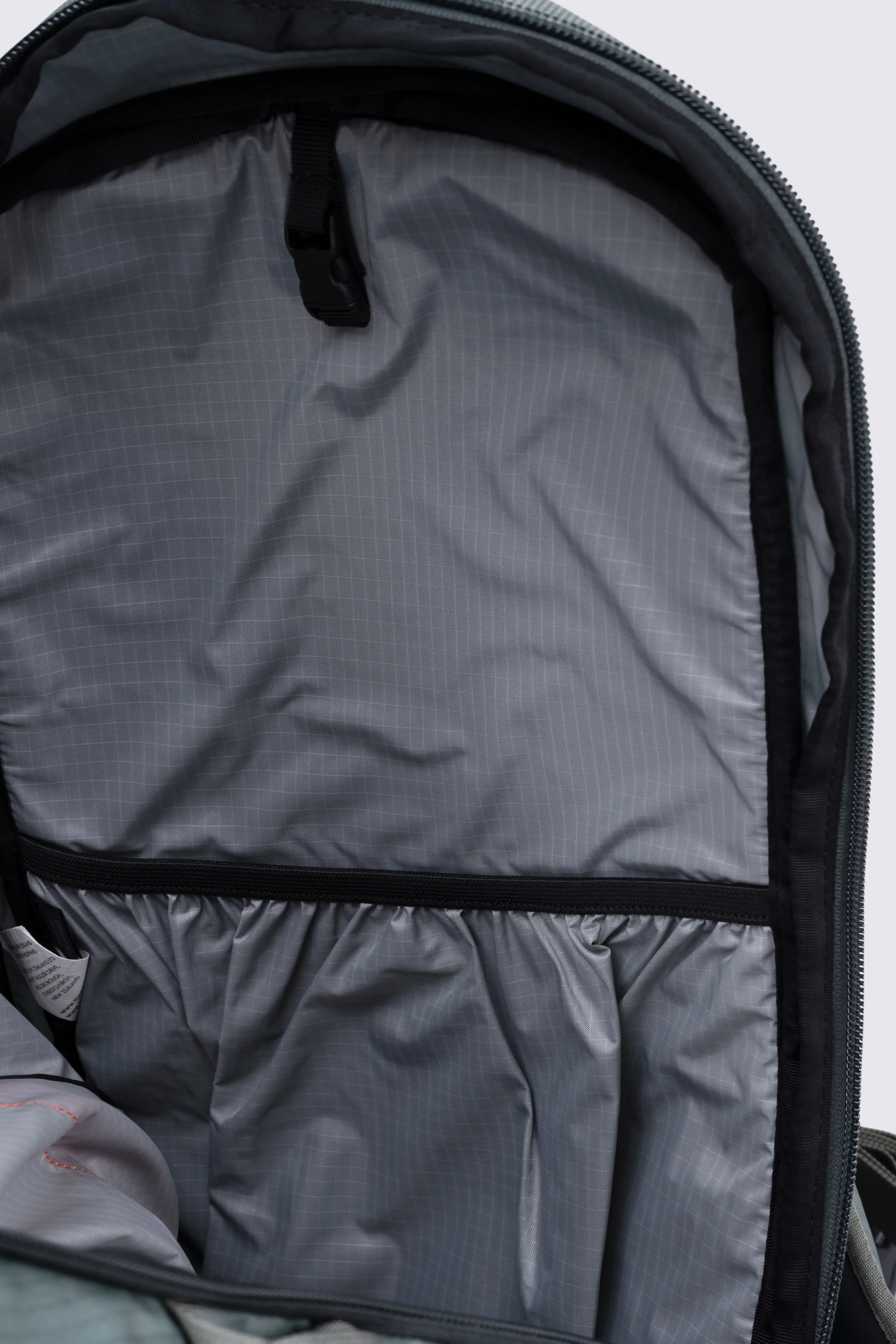 Macpac Huka 20L Ski Backpack - Macpac